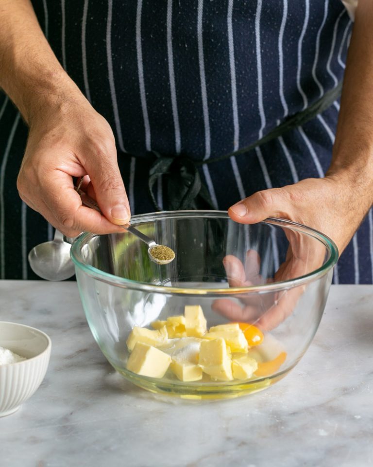 Lemon Myrtle Cheesecake with Macadamia Praline - Between2Kitchens