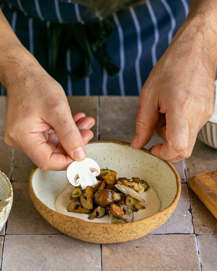 How to perfectly roast Chestnut Mushrooms - Between2Kitchens